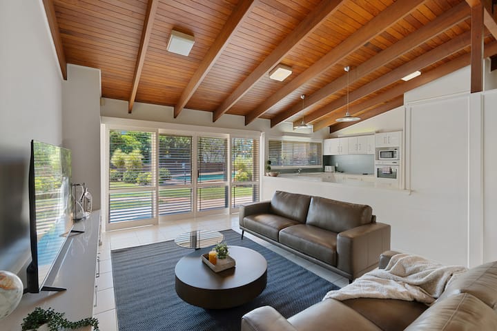 Charming 4br House W/ Parking Near Sunnybank - Brisbane