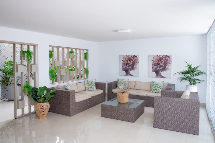 Casa Privada En Cartagena/barrio Manga - Cartagena, Colombia