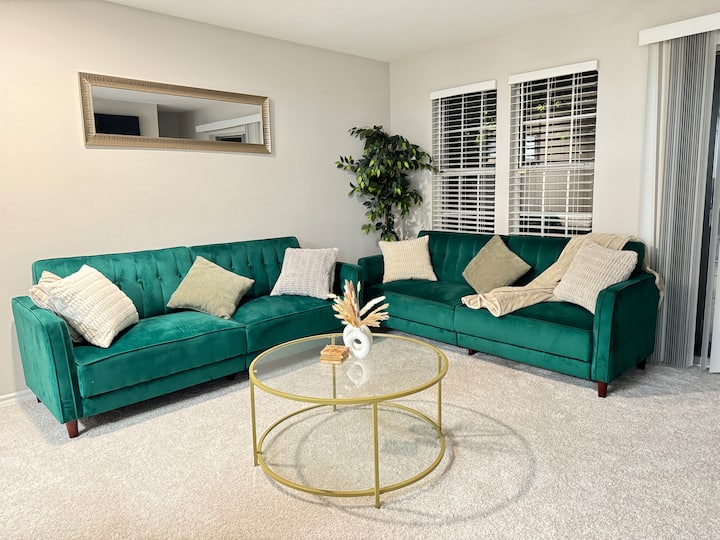 Spacious 1br Apt 18 Mins From Dc! - Alexandria, VA