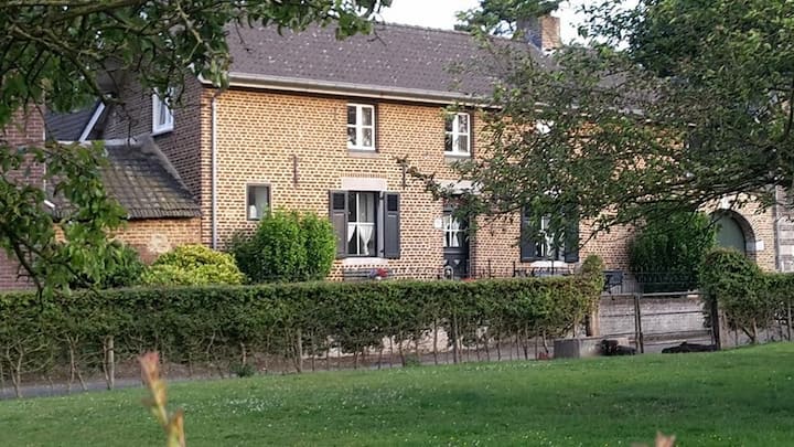 Hoeve Op De Meer - Riemst