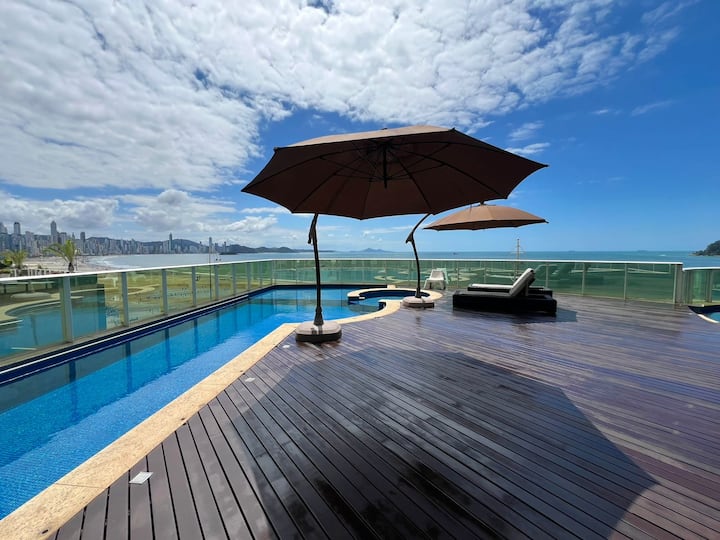 Luxuoso Garden, Piscina Privativa! 6 Suítes - Balneário Camboriú