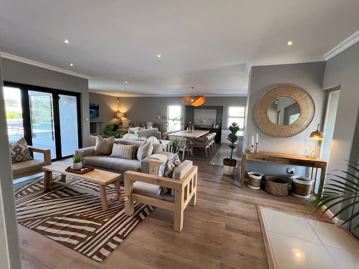 Sonskyn 5bed Nature/golf Villa - Langebaan
