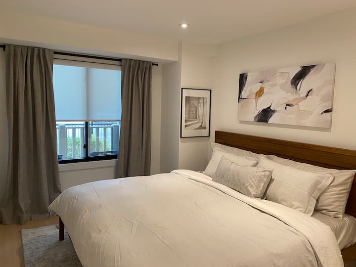 Fully Renovated 1 Bedroom Beach - Toronto