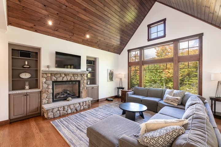 Ski, Sip, Stay – The Après Chalet - New Hampshire (State)