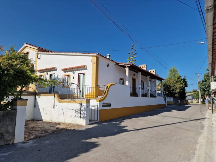 Casa Do Avô Lopes - T5 - Tomar