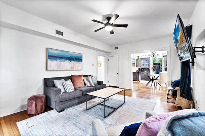 Sunny Uptown! - Dallas