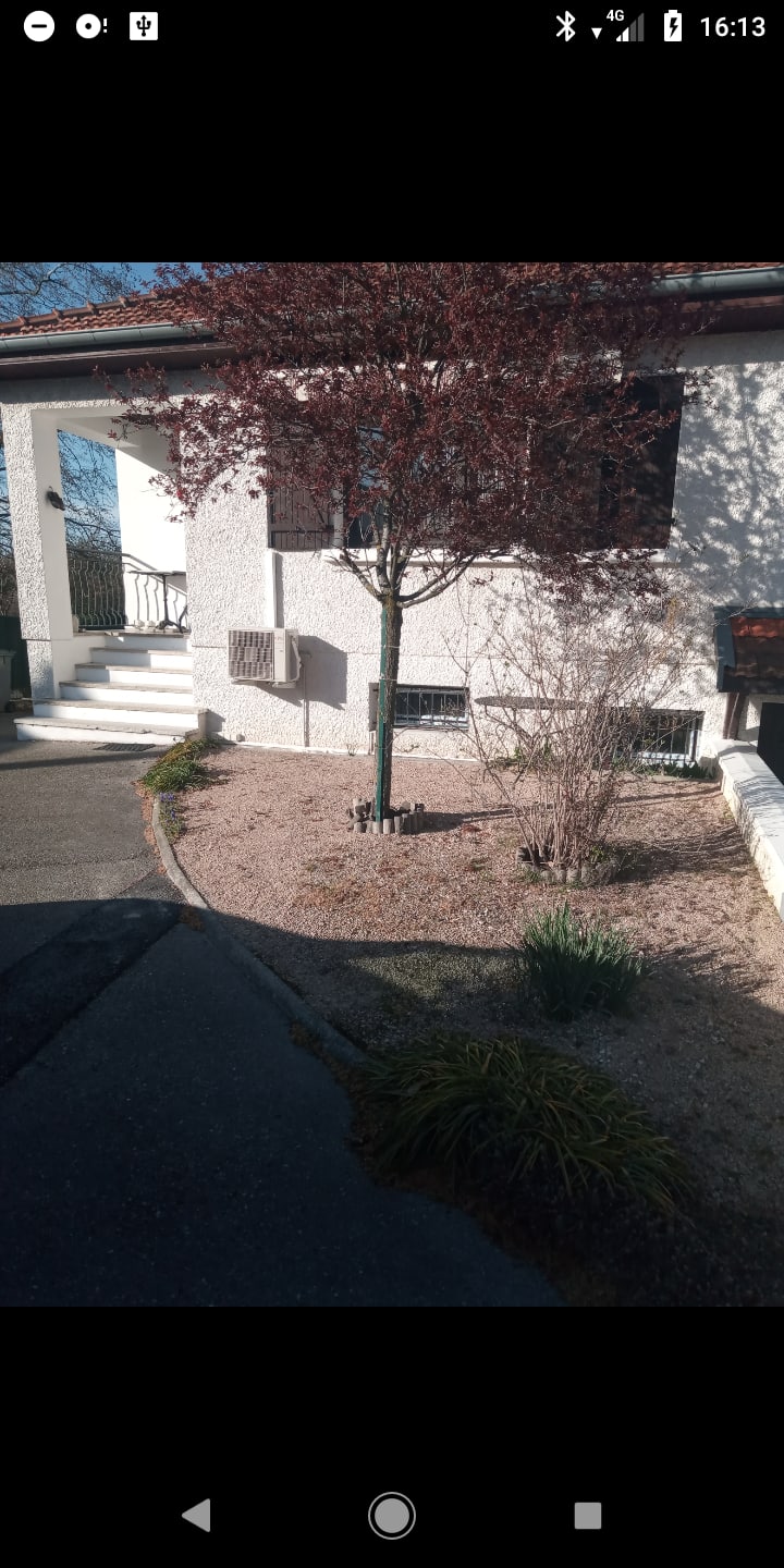 Appartement 85m2 Avec Extérieur - Pont-de-Chéruy