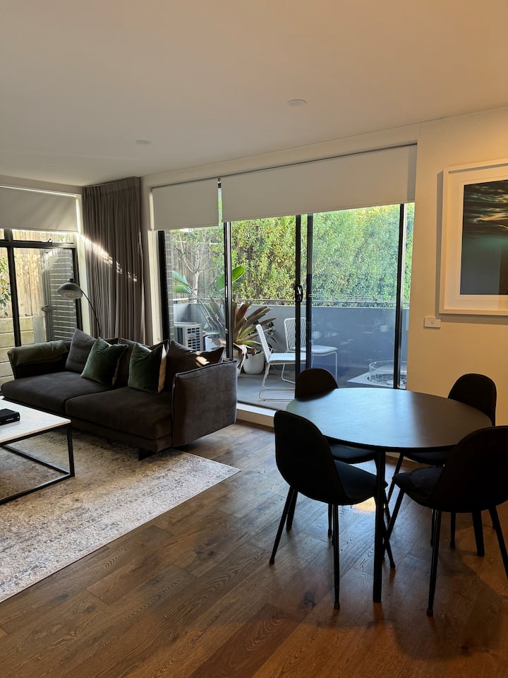 Leafy 2-bedroom Haven - Ivanhoe