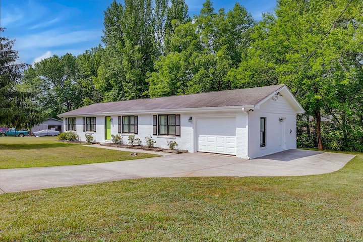 4 Bedroms House With 20% Discount. - Marietta, GA