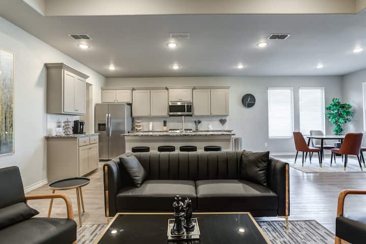 New Modern House - Lubbock, TX