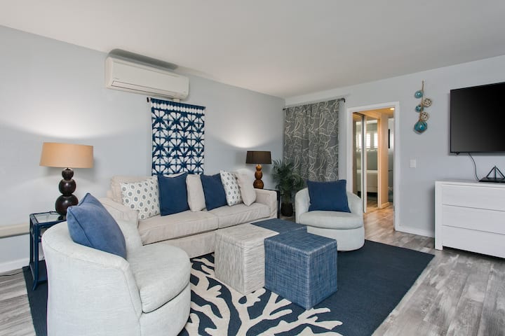 Beachy 2 Bed 2 Bath Large Suite, Free Parking & Ac - Honolulu, HI