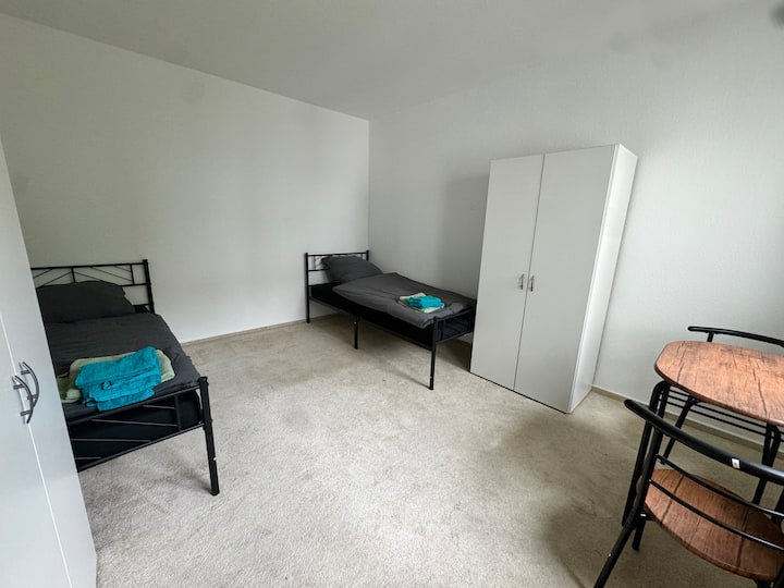 Gemütliche Wohnung Mit Balkon / 7 Einzelbetten - Eschweiler