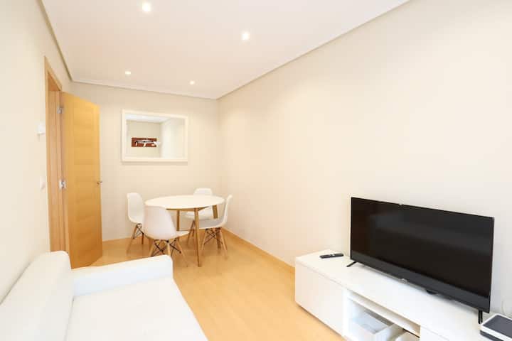 Cálido Apartamento En El Centro - Santander