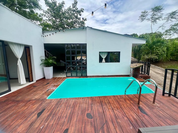 Cabaña La Morenita, Parcelación En Doradal - Colombia