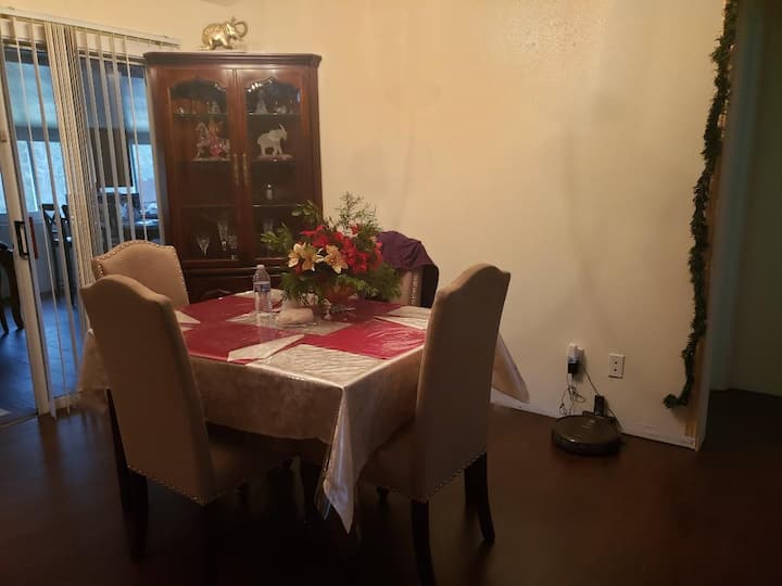 Private Room In Quiet Home - Clermont, FL