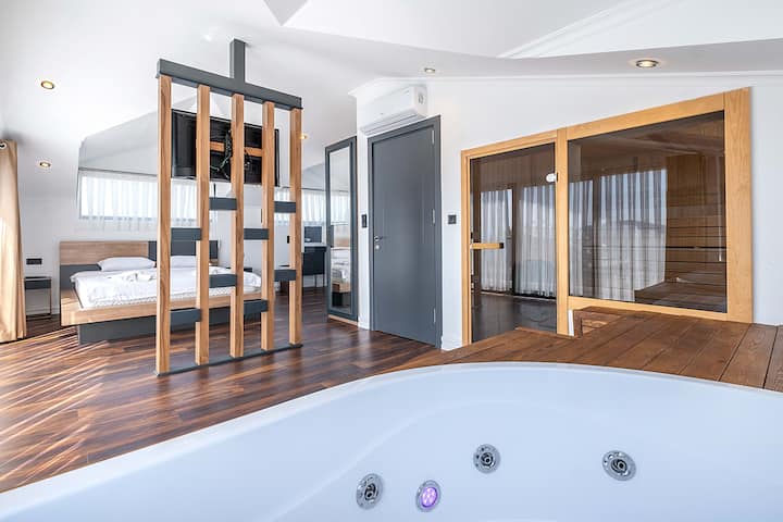 Suit Villa çAtı Katı  Balayı Villası 1 - Ölüdeniz