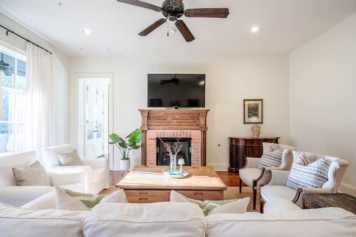 The Hill, 3br Townhome By Velvet Ditch Villas - Oxford