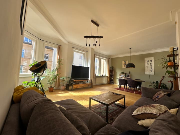 Altbauoase–4 Zimmer, Stadt Nähe - Nuremberg