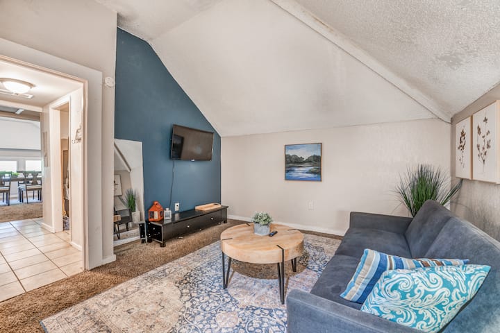 Midtown Apartment 2 Bed 2 Bath - Memphis, TN