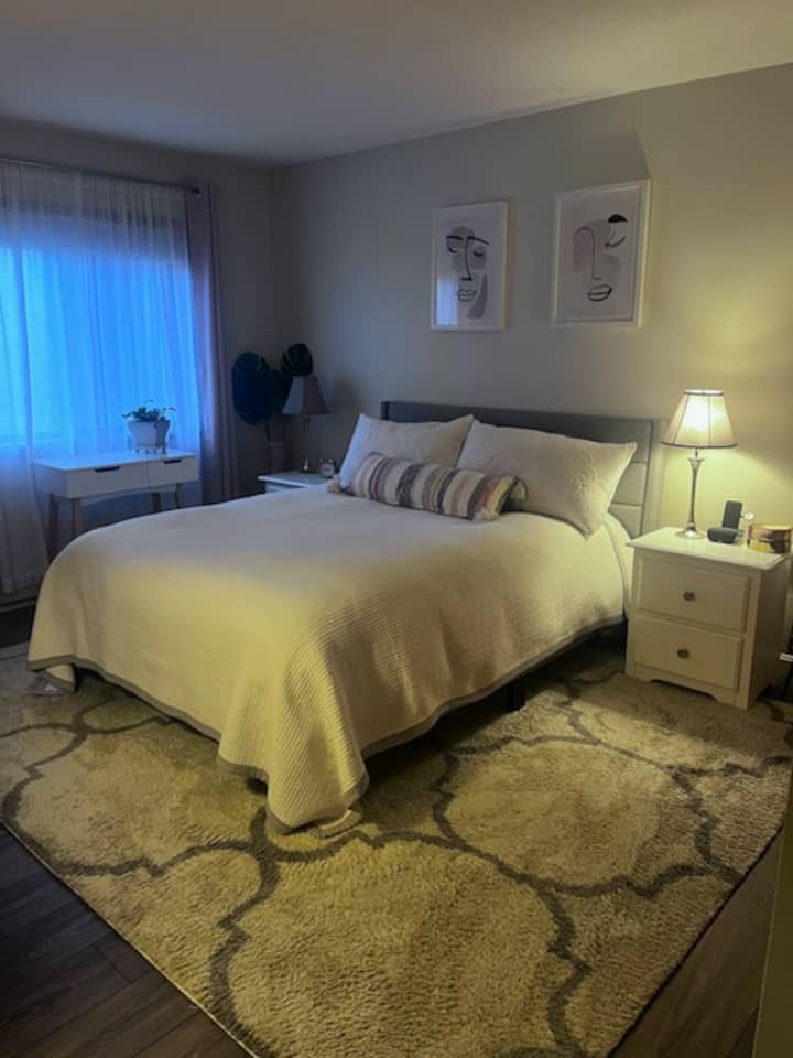 Runway Retreat - Burlington, VT