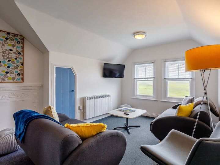 Tommy Jacks Beach Apartment 11 - Bude