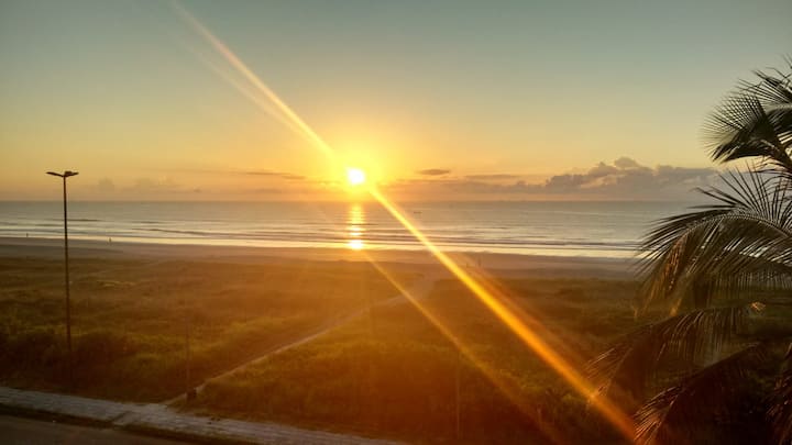 Apto Beira-mar No Baln. Grajaú - Paranaguá