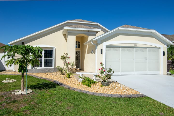 Sunshine Resort - 基西米