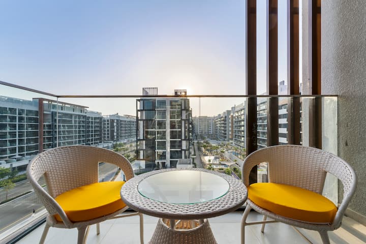 Limited Offer! Studio In Azizi | Pool & Gym Access -