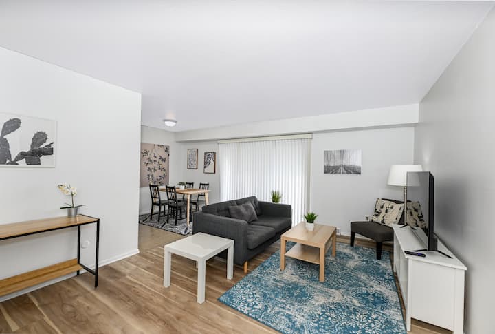 Sleek 1bd Apt Tailored For Traveling Professionals - Willoughby, OH