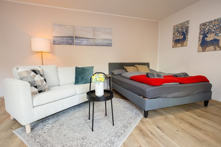 Fullhouse | K70 Goethe | Balcony | Washing Machine - Eisenach