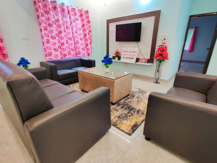 Family-friendly 2-bhk Near New Airport Road - Kempegowda Airport Bengaluru (BLR)