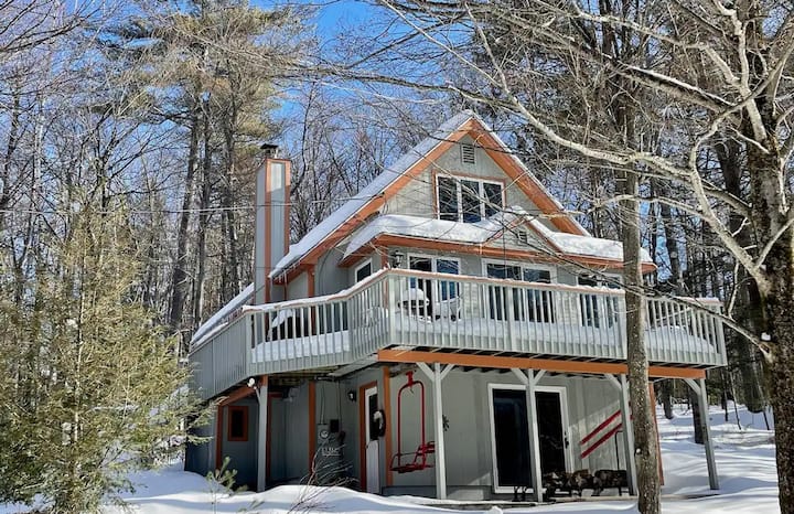 Covered Bridge Chalet - New Hampshire (State)