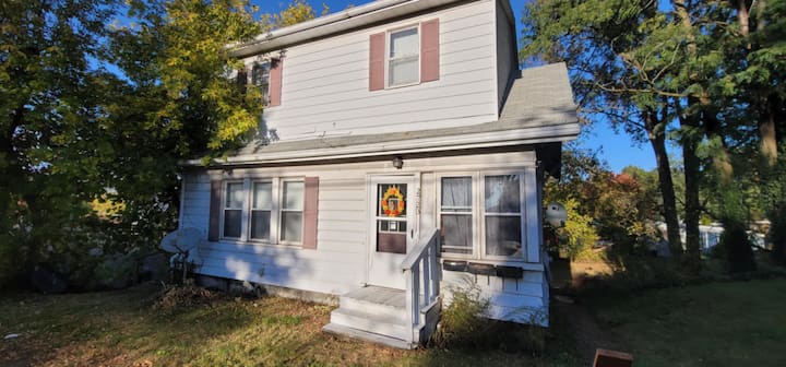 1 King Bd Apt, Students Welcome, Close To Evrythng - Erie, PA