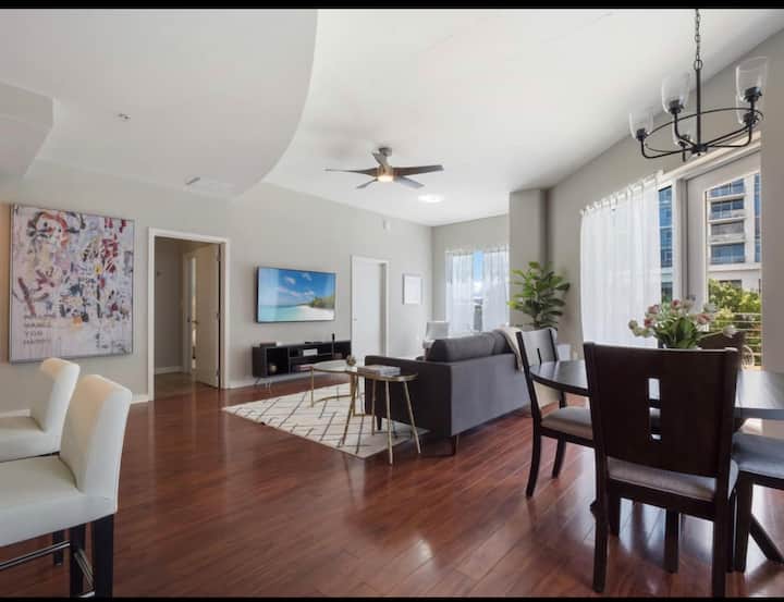 Dt Beautiful 1000 Sq Ft 1 Bdrm - Winter Park, FL