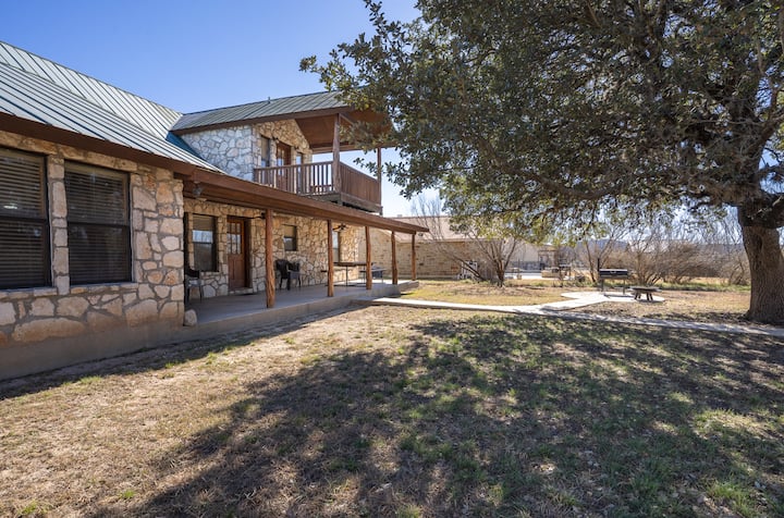 Neal's Lodges Wild Turkey - Concan, TX