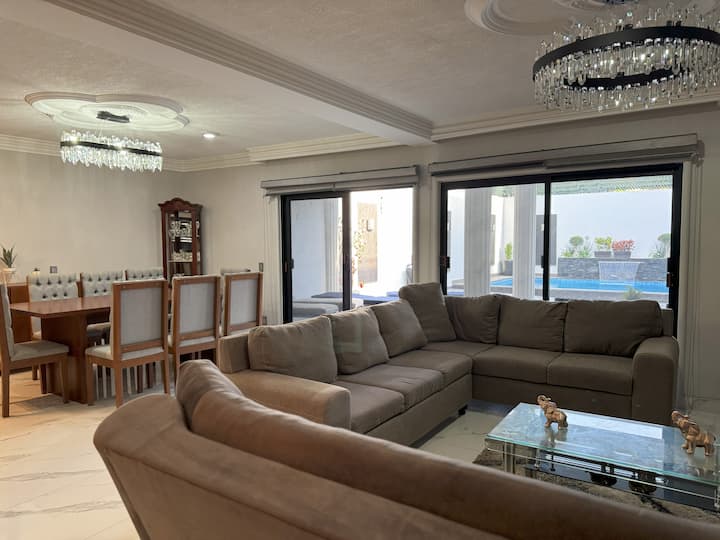 Casa Con Alberca Zona Dorada! - マサトラン