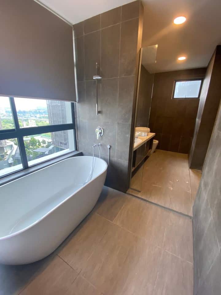 4r3b/4kmklcc/bathtub/1505sf/new - Kuala Lumpur