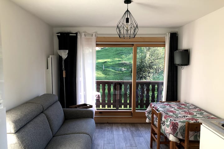 Bel Appartement Au Calme - Les Carroz d'Arâches