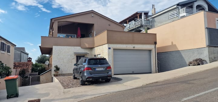 Apartments Juca
Gesamt Mit Pool Und Dachterrasse - Zadar