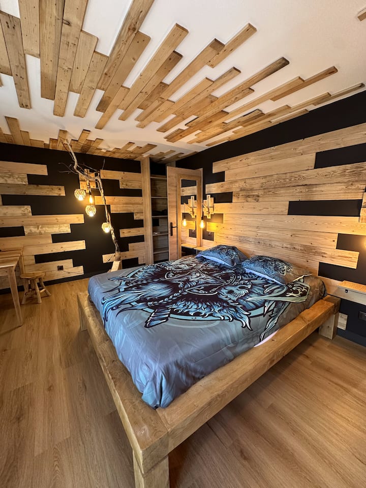 Séjour Viking : Chambre Odin - Forges-les-Eaux