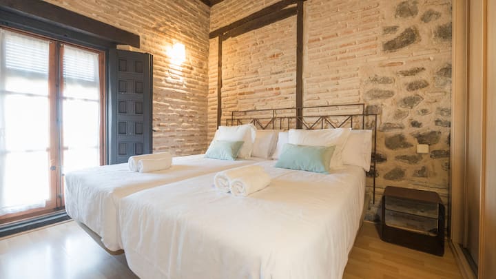 Casa De Los Mozárabes - Primero4 - Toledo