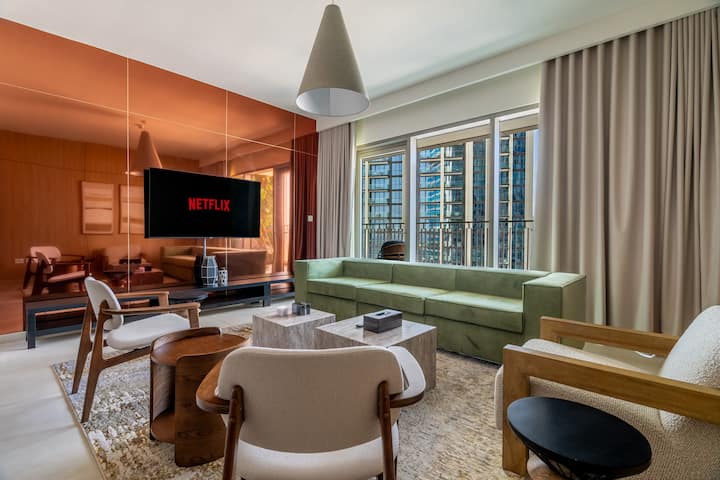 Prime Location Full Burj View 2 Min To Dubai Mall - Dubai