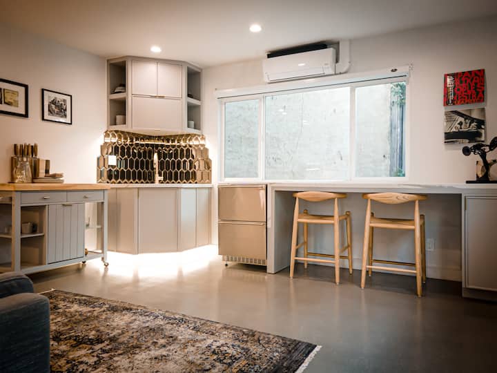 1 Min Walk To Beach. Parking. Ocean View Rooftop - Marina del Rey, CA