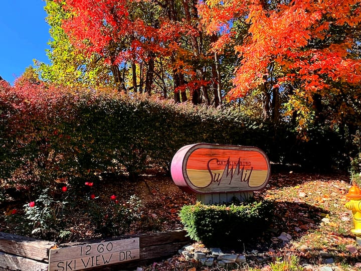 Wake Up To The Beautiful Views! - Gatlinburg, TN