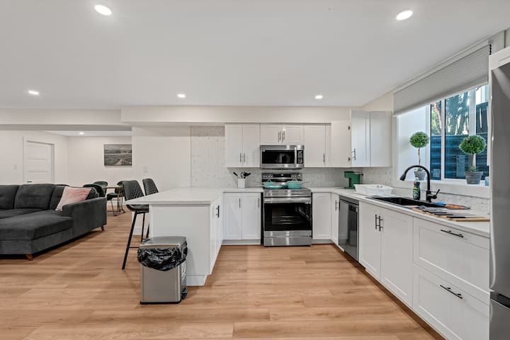 The Spot - Executive Living - Windsor