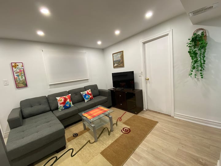 Charming Cozy Apartment - Mississauga