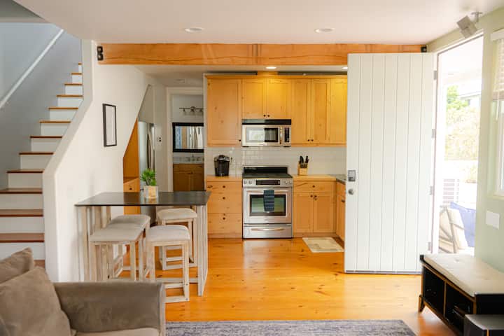 Ocean Beach - Quiet Complex- Sunny Deck - (W/ac) - North Beach, Coronado