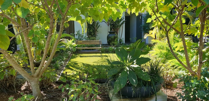 Nusa Dua Retreat - Eumundi