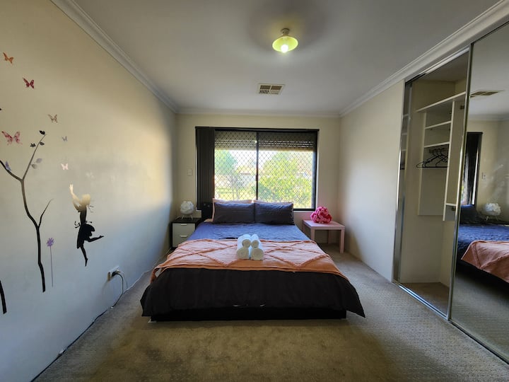 Room 1 - Cozy  Room In Beckenham - Victoria Park