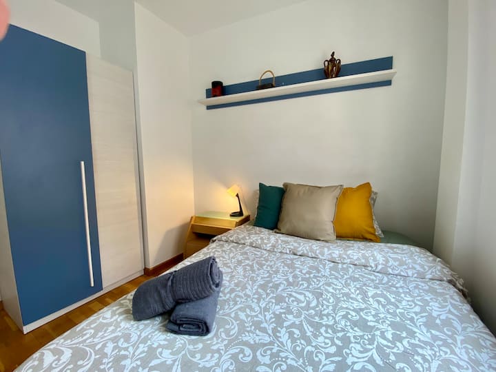 Room In A Shared Apartment - Barcelona